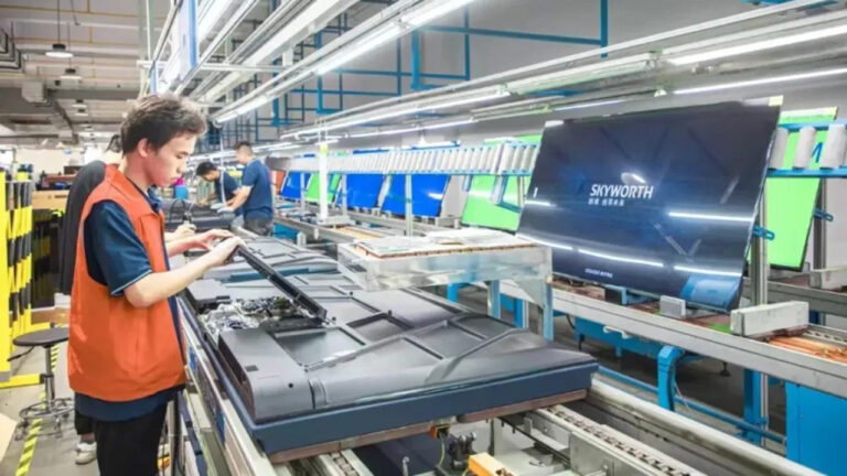 Intelligent Assembly Line Factory in China-Automated Television ...